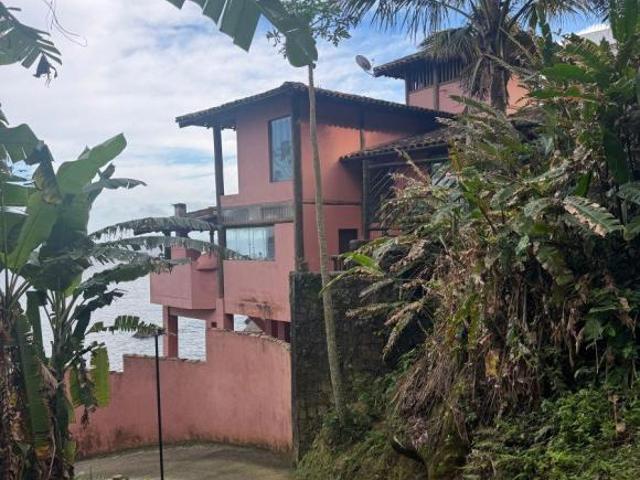 Ilhabela casa de costeira Sul da Ilhabela Oportunidade
