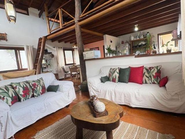 Ilhabela Pereque casa 6 dorm