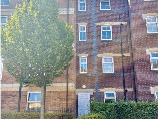 Ilkestone, Derbyshire DE7, 2 bed flat to rent, £750 pcm | PrimeLocation