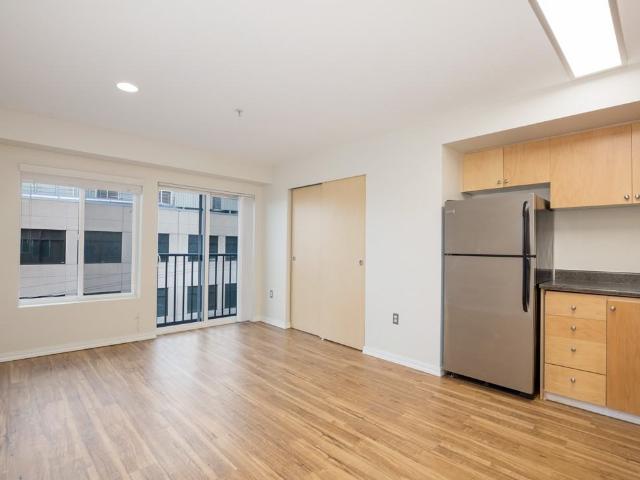 Illumina Apartment Homes Studio Apartment for Rent at 219 E Garfield St, Seattle, WA 98102 South Lake Union