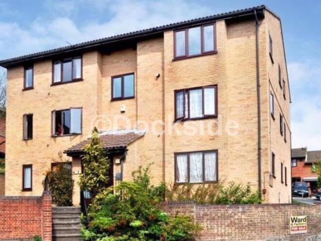 Illustrious Close, Chatham ME5, 1 bed flat to rent, £800 pcm | PrimeLocation