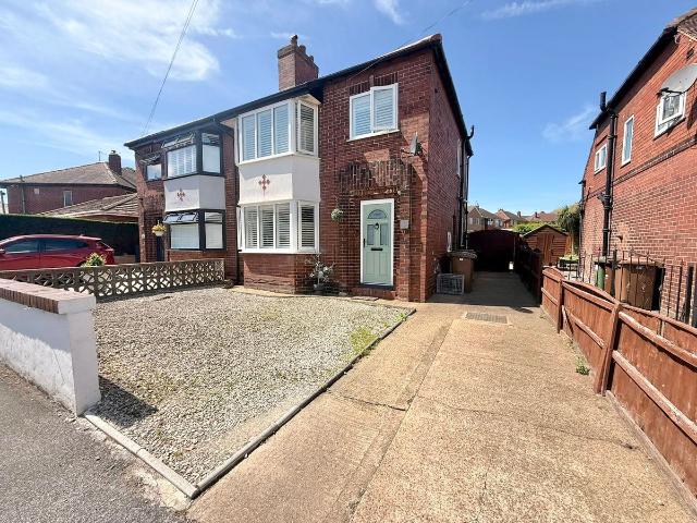 Illingworth Avenue, Normanton WF6, 3 bed semi detached house to rent, £1,400 pcm | PrimeLocation