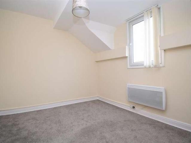 Illingworth Street, Ossett, WF5