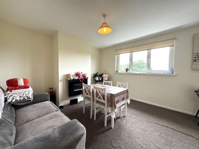 Ilston Way, West Cross, Swansea SA3, 2 bed flat to rent, £925 pcm | PrimeLocation
