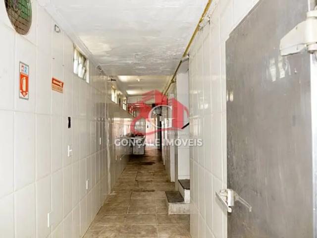 Imóvel Comercial com 550m2 no Jardim São Paulo, ao lado de condomínio de Apartamentos