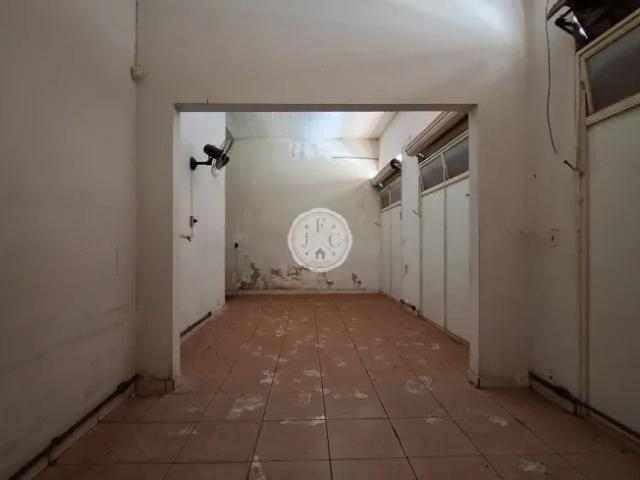 Imóvel Comercial com 182m² para alugar Centro