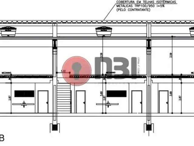Imóvel comercial em avenida de grande fluxo, dividido em 3 salões 305m cada