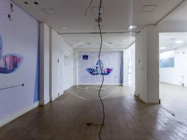 Imóvel Comercial Espaçoso em Moema Uma Oportunidade Única!