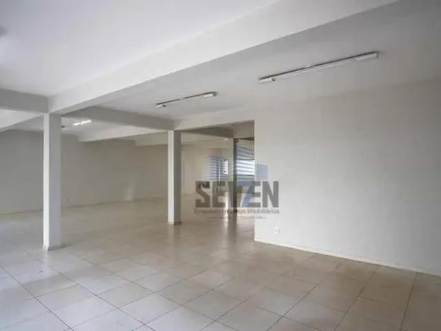 Imóvel Comercial à Venda no Jardim Europa – Modernidade e Exclusividade