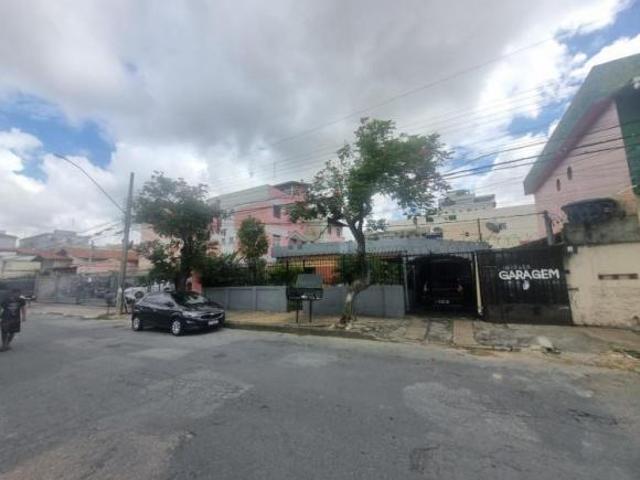 IMÃ?VEL A VENDA DE 390 M2, COM 02 RESIDENCIAS POR R$ 1.005.000,00 SANTA CRUZ INDUSTRIAL