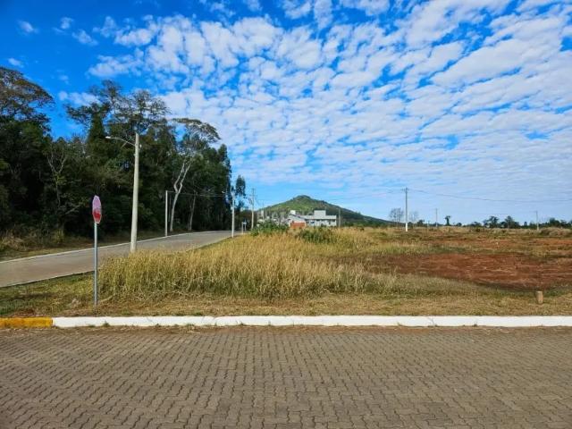 Terreno, 325m² área total à venda