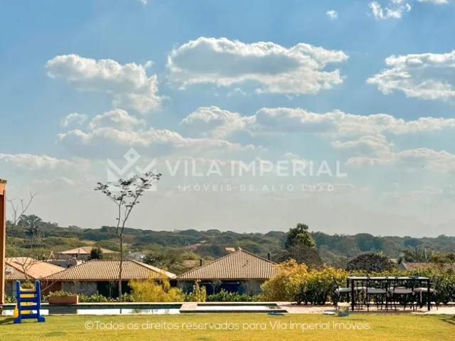 Imóvel para venda tem 1000 metros quadrados com 5 quartos