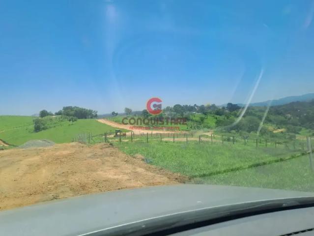 Imóvel para venda tem 1000 metros quadrados em Pouso Alegre Santa Isabel SP