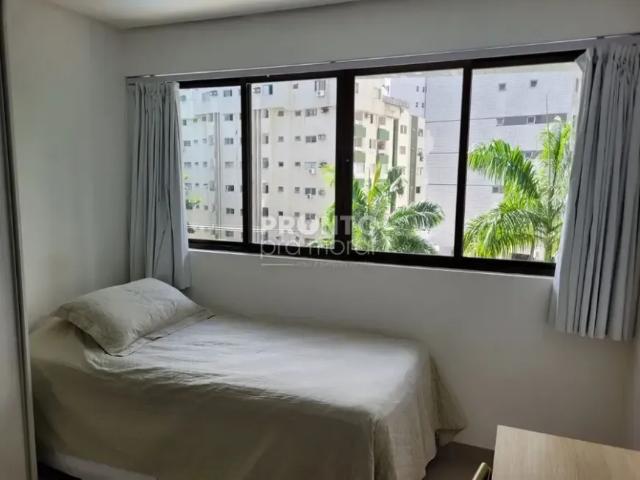 Imóvel para venda tem 185 metros quadrados com 4 quartos em Boa Viagem Recife PE