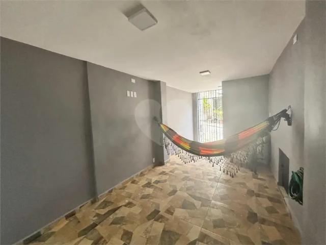 Imóvel para venda tem 180 metros quadrados com 3 quartos em Tijuca Rio de Janeiro RJ