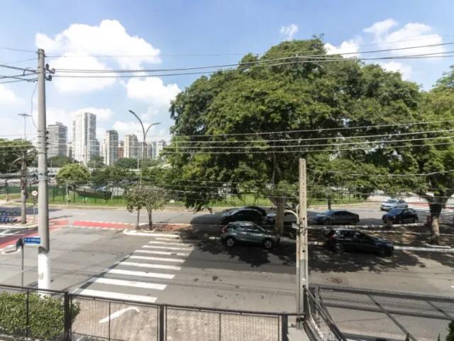 Imóvel para venda tem 181 metros quadrados em Paraíso São Paulo SP
