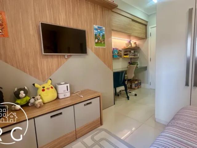 Imóvel para venda tem 215 metros quadrados com 4 quartos em Perdizes São Paulo SP