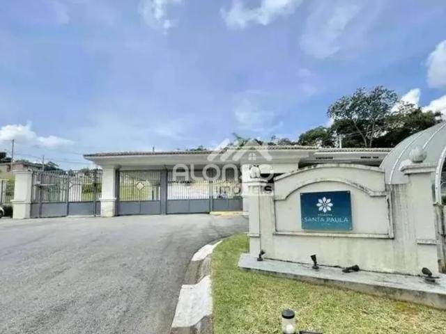 Imóvel para venda tem 360 metros quadrados em Parque Dom Henrique Cotia SP