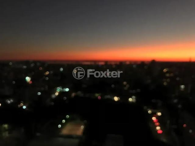 Imóvel para venda, tem 45 metros quadrados, com 1 quarto em Petrópolis Porto Alegre RS