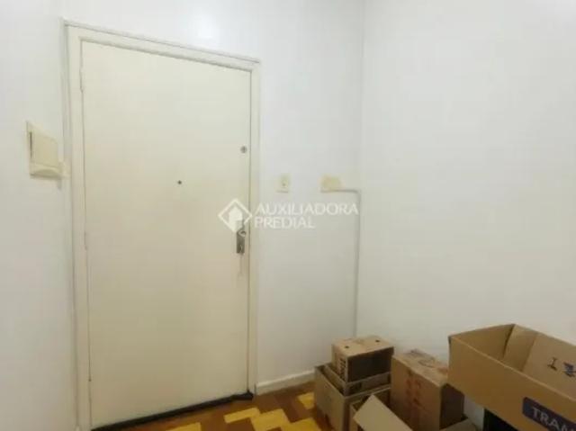Imóvel para venda tem 98 metros quadrados com 2 quartos em Azenha Porto Alegre RS