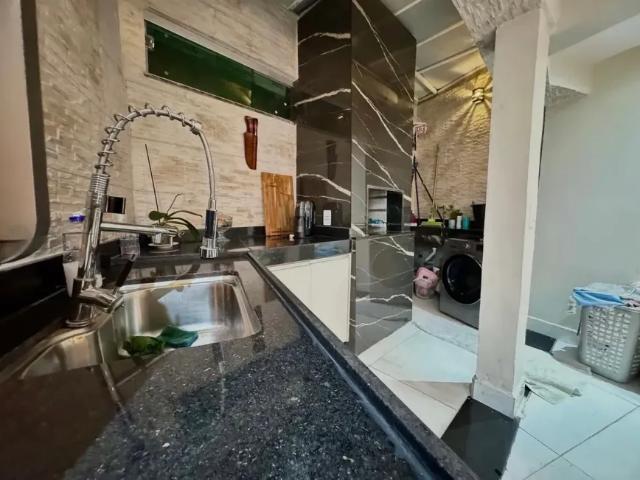 Imóvel para venda com 126 metros quadrados com 3 quartos em Santa Amélia Belo Horizonte MG