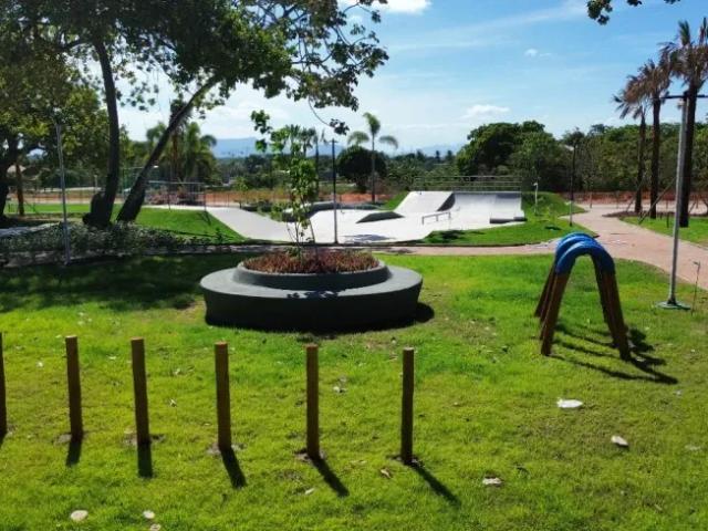 Imóvel para venda com 180 metros quadrados em Camara Aquiraz CE