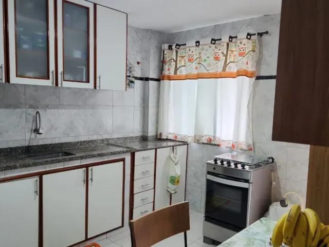 Imóvel para venda possui 109 metros quadrados com 2 quartos em Lindo Parque São Gonçalo RJ