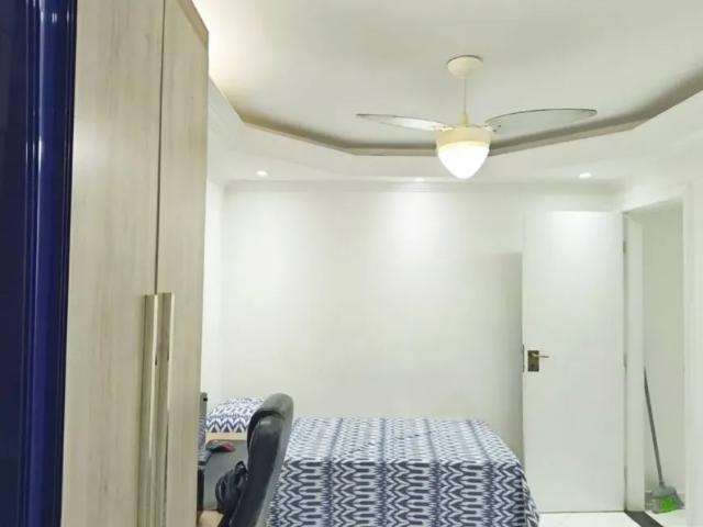 Imóvel para venda possui 115 metros quadrados com 3 quartos em Guilhermina Praia Grande SP