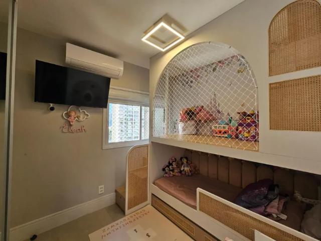 Imóvel para venda possui 130 metros quadrados com 3 quartos em Vila Gertrudes São Paulo SP