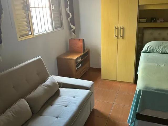 Imóvel para venda possui 172 metros quadrados com 2 quartos em Parque Oratório Santo André SP