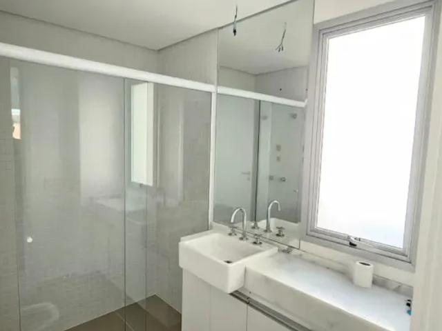 Imóvel para venda possui 50 metros quadrados com 1 quarto em Pinheiros São Paulo SP