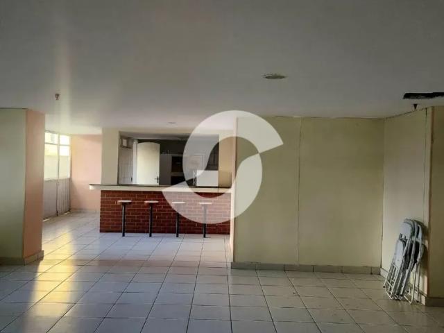 Imóvel para venda possui 75 metros quadrados com 2 quartos em Icaraí Niterói RJ