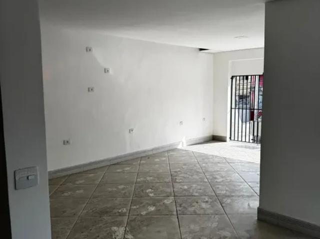 Imóvel para aluguel na Av. Aclimação aproximadamadamente 150m2