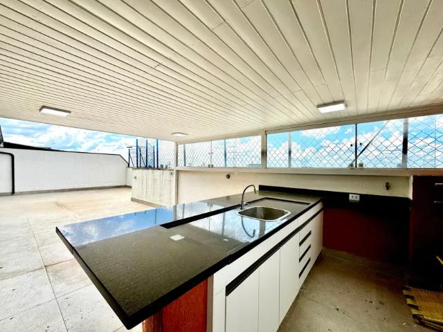 Imóvel para aluguel e venda possui 260 metros quadrados com 3 quartos em Cambuí Campinas SP
