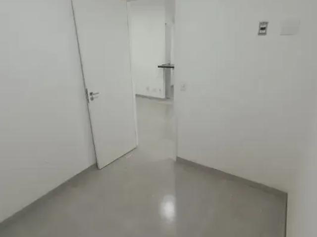 Imóvel para aluguel possui 42 metros quadrados com 2 quartos em Vila Guaca São Paulo SP