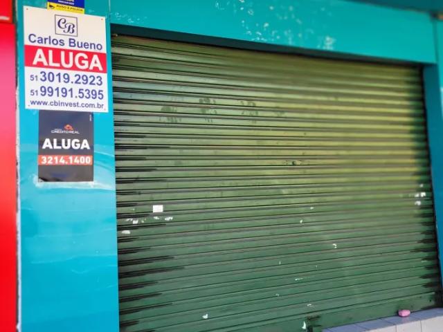 Imóvel para aluguel possui 80 metros quadrados em Passo da Areia Porto Alegre RS