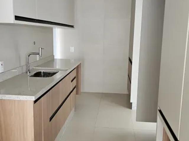 Imóvel para aluguel possui 163 metros quadrados com 3 quartos em Vila Mariana São Paulo SP