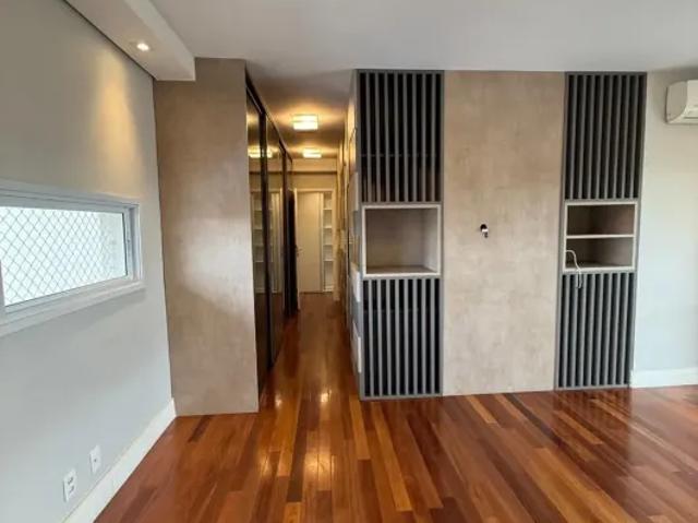 Imóvel para aluguel possui 266 metros quadrados com 4 quartos em Jardim Taquaral São Paulo SP