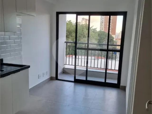 Imóvel para aluguel possui 30 metros quadrados com 1 quarto