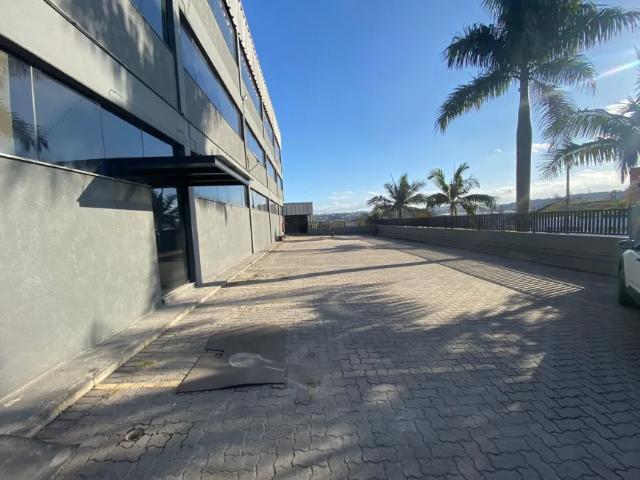 Imóvel para aluguel tem 5400 metros quadrados em Taboão Mogi das Cruzes SP