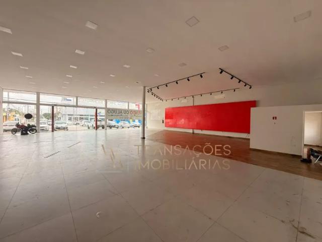Imóvel para aluguel tem 2700 metros quadrados em Barreiros São José SC