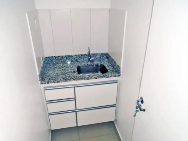 Imóvel para aluguel tem 33 metros quadrados com 2 quartos em Bela Vista São Paulo SP