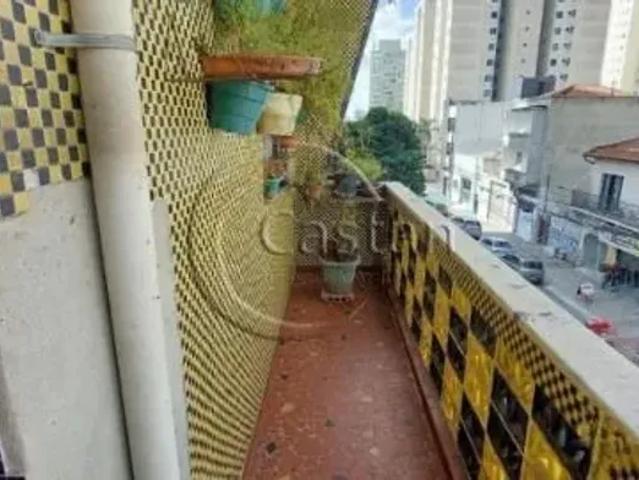 Imóvel para investidor com 03 apartamentos e 02 comércios