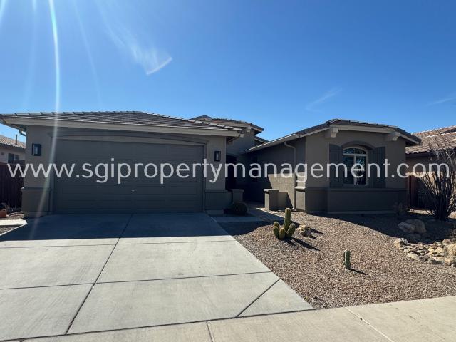 Immaculate 3 bedroom, 3 bath home