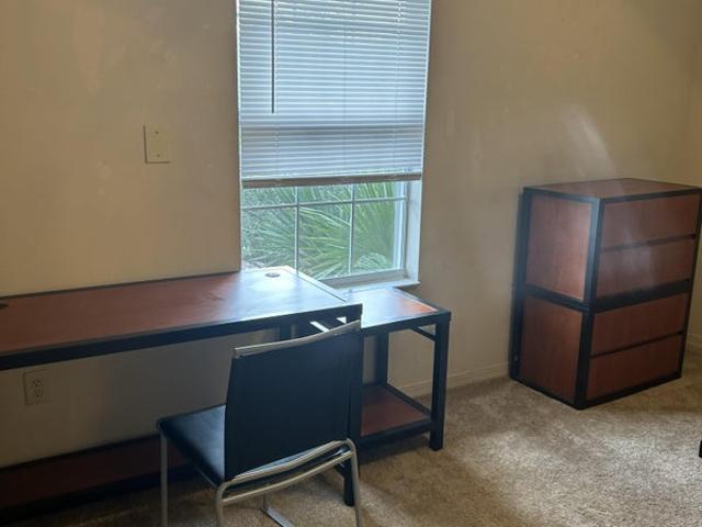 Immediate Move In, Girls Only, Knights Circle