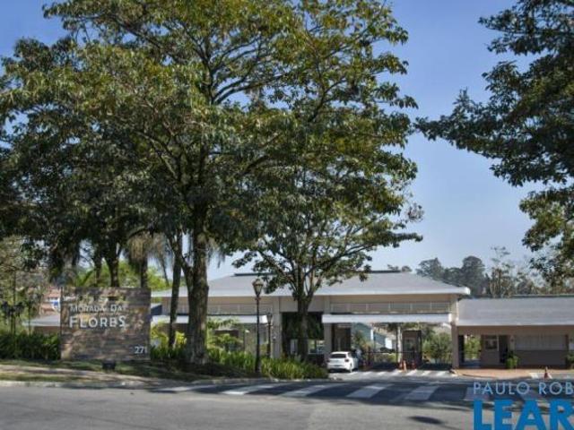 Imoveis na Morada das Flores Aldeia da Serra
