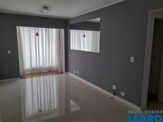 Imoveis na Aclimação