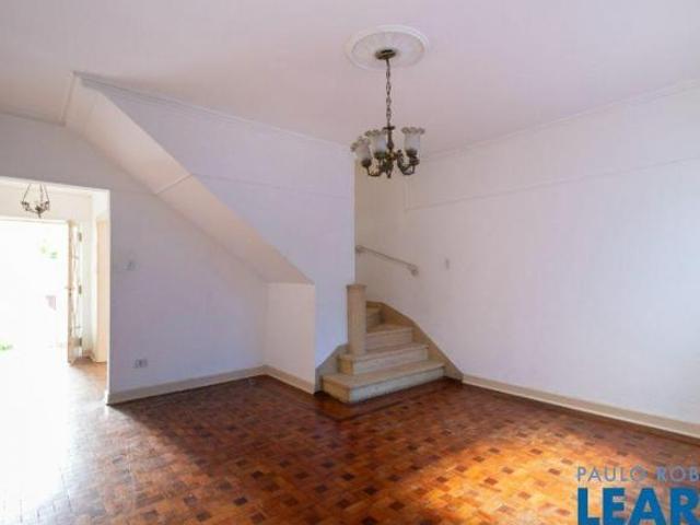 Imoveis na Aclimação