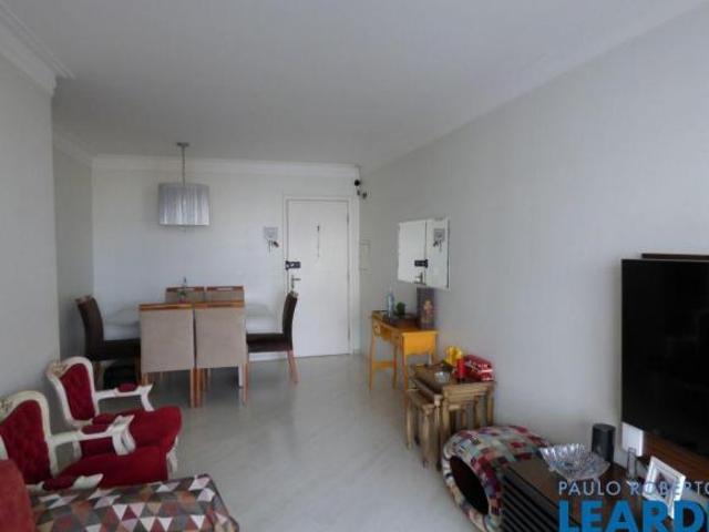 Imoveis na Aclimação