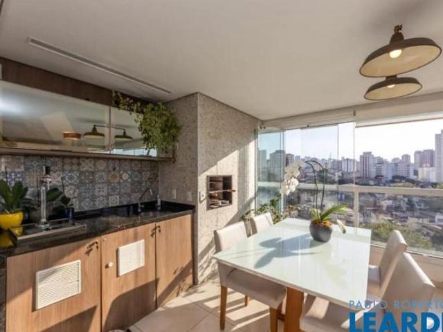 Imoveis na Aclimação